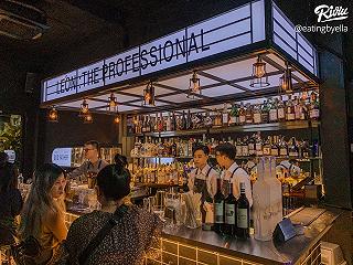 Léon Bar 112 Hồ Tùng Mậu, Phường Bến Nghé, Quận 1, Hồ Chí Minh | riviu.vn
