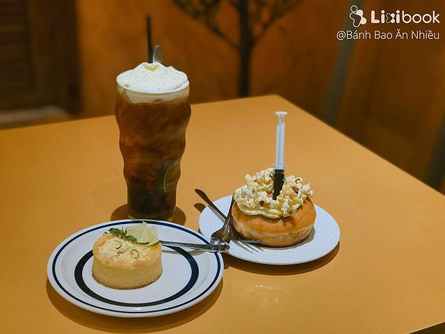 DOSH - Doughnuts And Shakes 42 Nguyễn Huệ, Phường Bến Nghé, Quận 1, TP ...