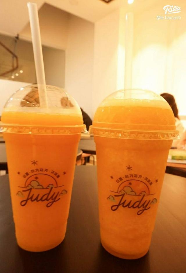 Kpop July Cafe 18 Đường Phan Văn Trị, phường 10, Gò Vấp, Thành phố Hồ ...