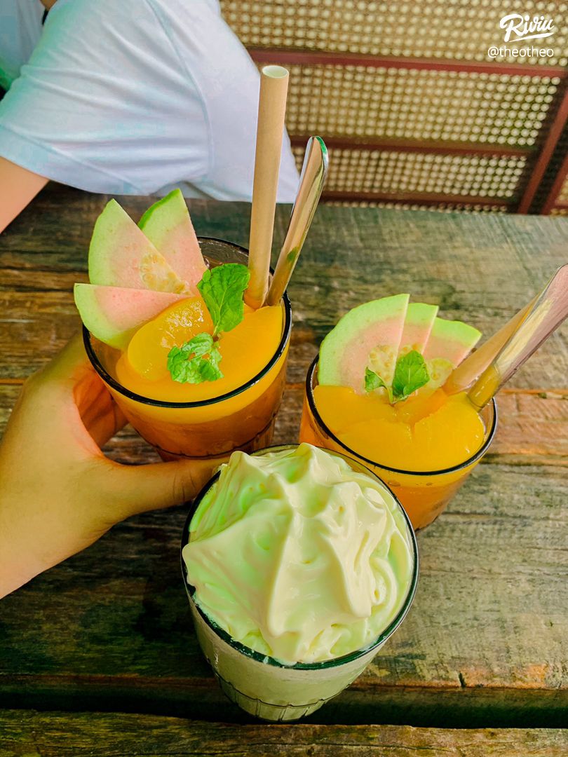 Phen's coffee chill nhẹ view sân bay 🛬 | riviu.vn