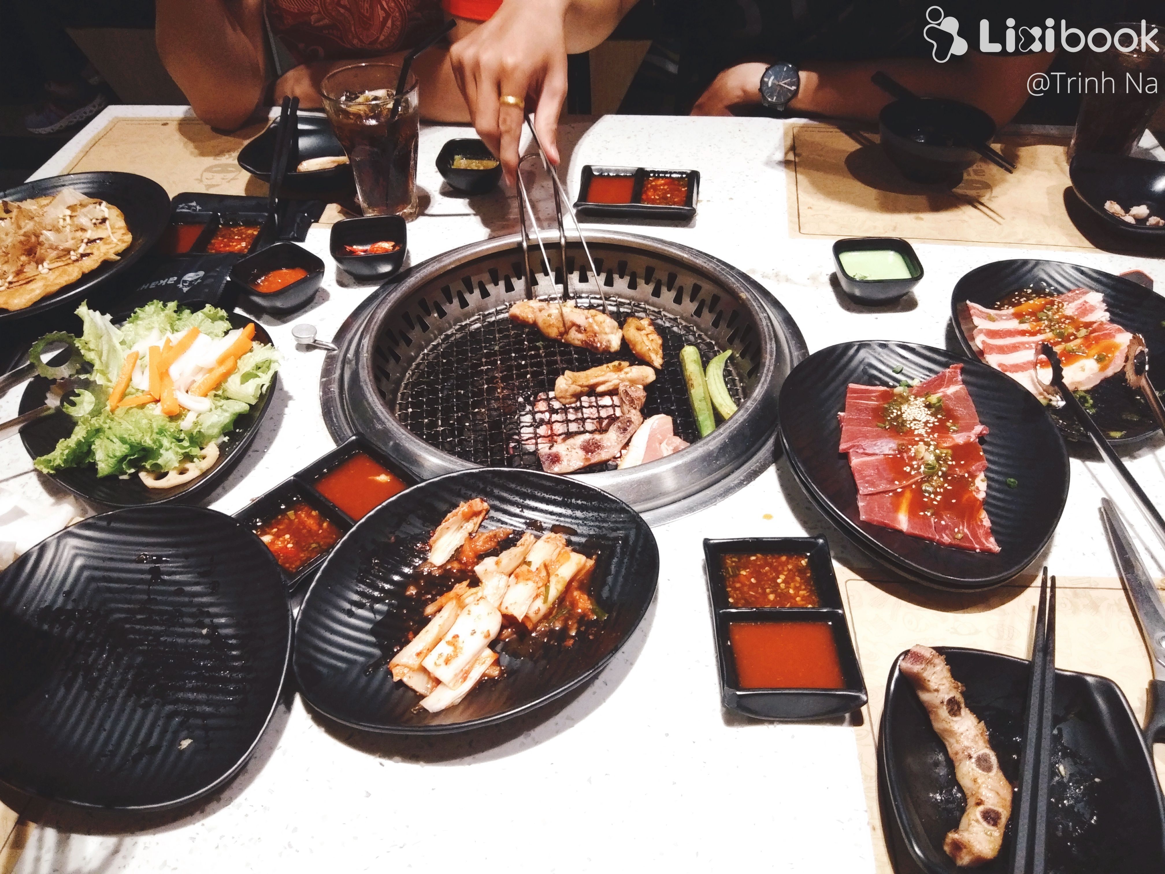 Buffet Aka House | riviu.vn