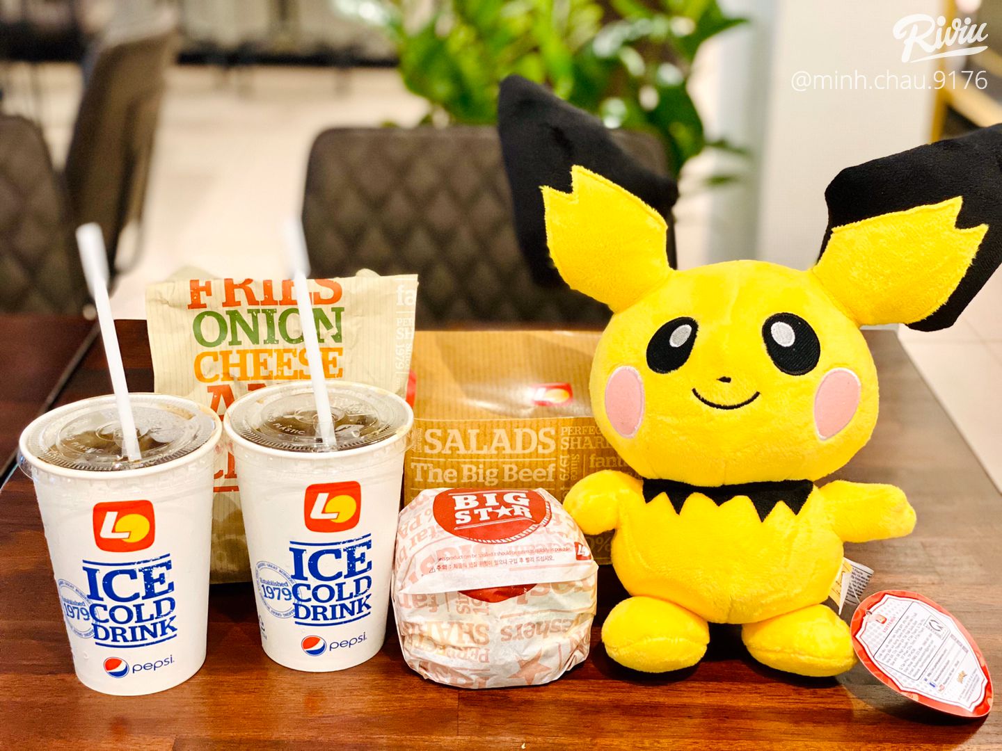 Ôn lại tuổi thơ với “Combo Pokemon” của Lotteria -Rinh về đủ bộ biệt ...