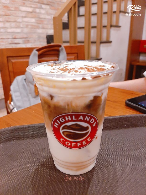 PHINDI KEM SỮA - MÓN MỚI TẠI HIGHLAND về Highlands Coffee - 225 Nguyễn ...