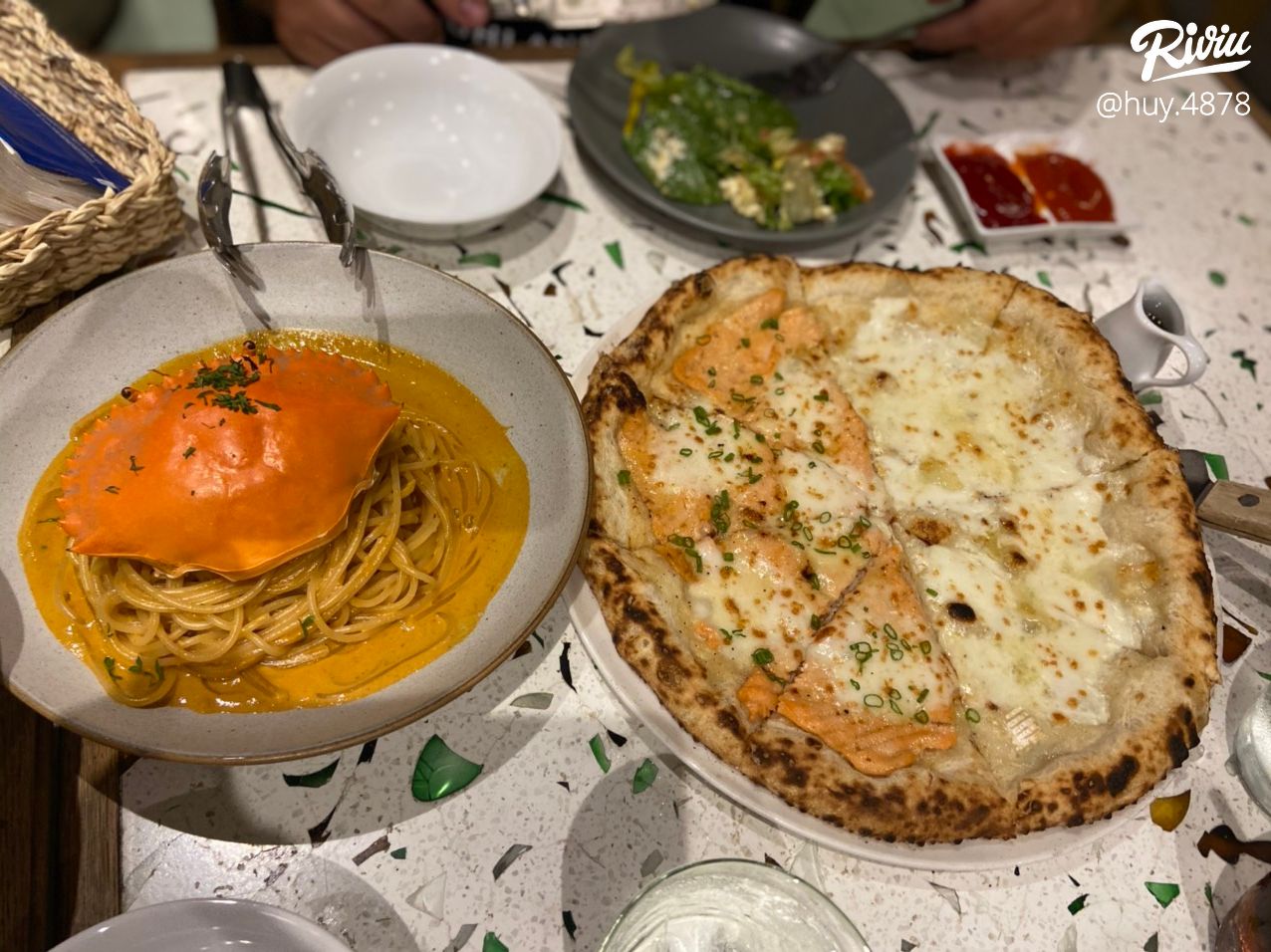 Trải nghiệm món Âu tại "Pizza 4P's" - Ẩm thực tầm cao mới😋 | riviu.vn