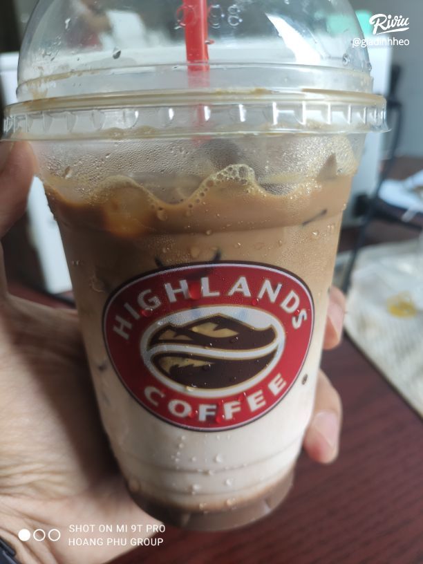 Phindi Choco ngon đáng thưởng thức về Highlands Coffee - Maximark 3 ...