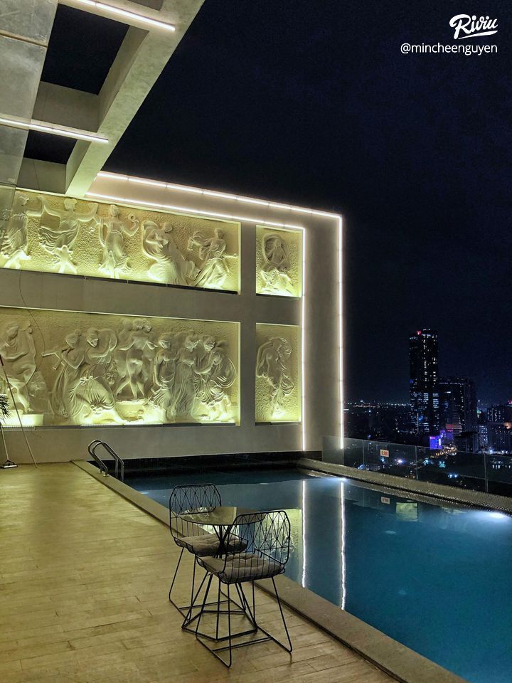 110 Centerpoint Rooftop Cafe Tầng 33 Số 110 Cầu Giấy, Q.Cầu Giấy | riviu.vn