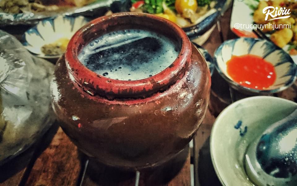 Bia lu Anh em 15/4a Cầu Xéo, tân quý, tân phú | riviu.vn