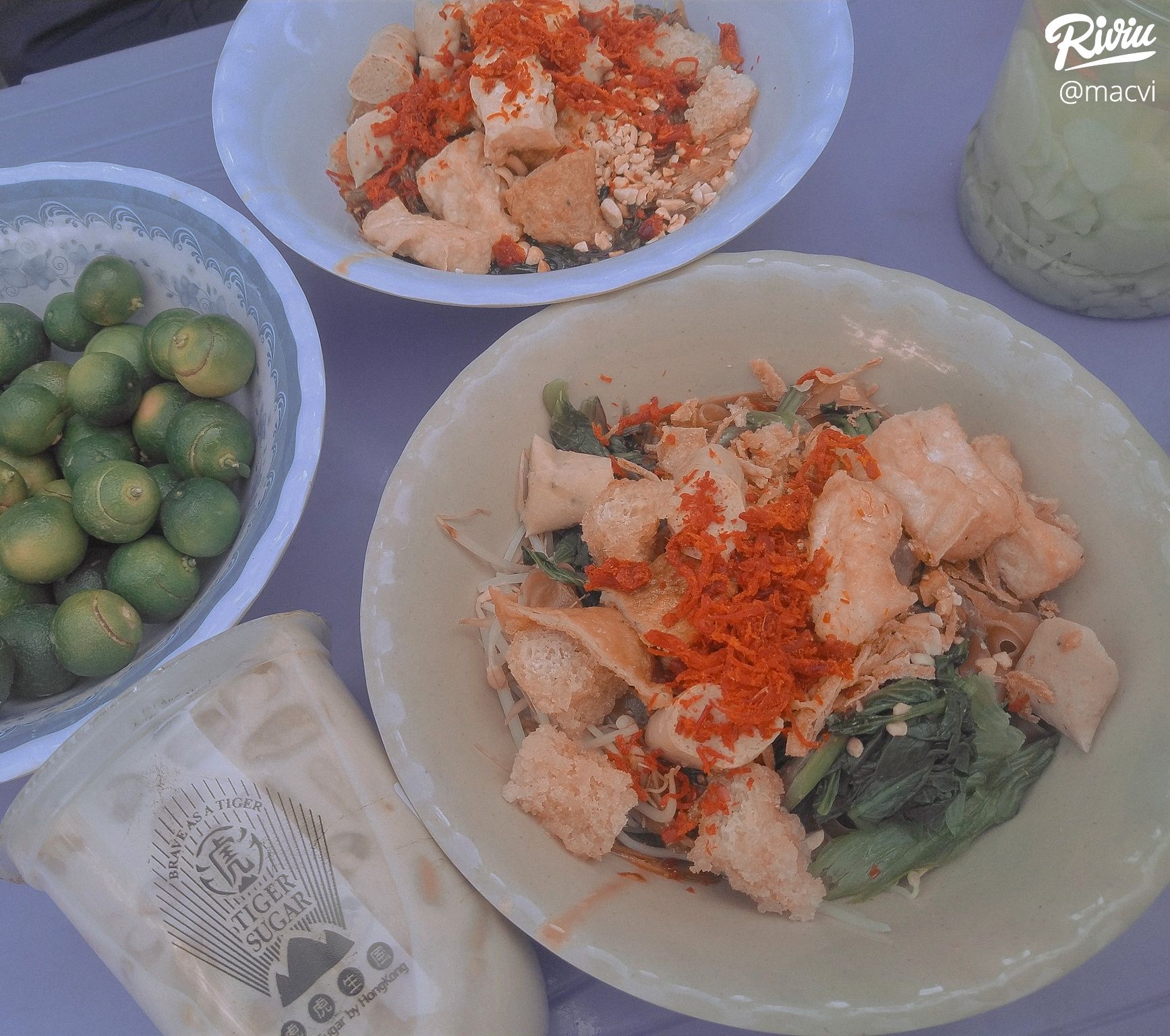 Bánh đa Linh Chi 6 Ngõ 118 Nguyễn Khánh Toàn, Quan Hoa, Cầu Giấy, Hà ...