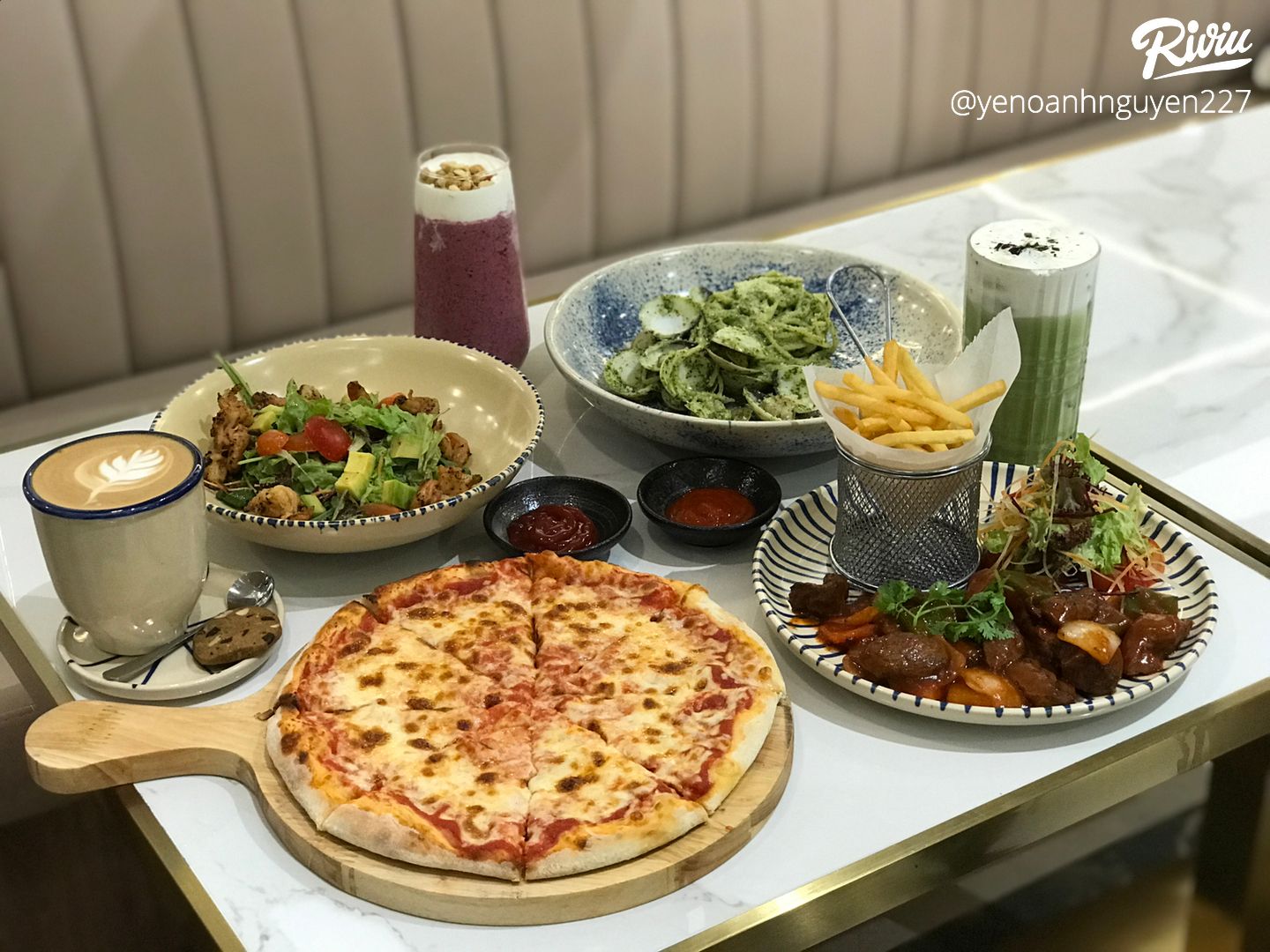 Ccomaya Kids Cafe 105-107 Khu phố Mỹ Hào,Tân Phong,Q.7 | riviu.vn