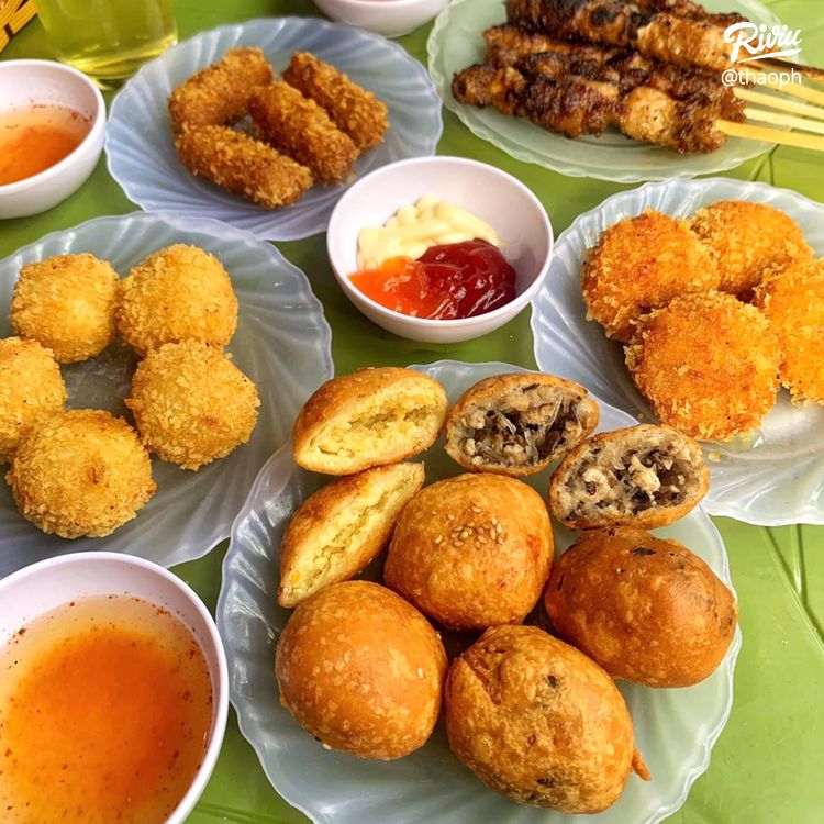 Bánh rán Hoàn 103C6 Trần Huy Liệu | riviu.vn