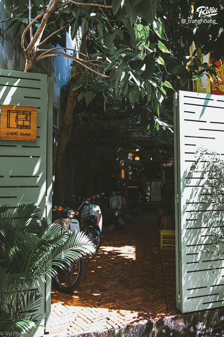 Một Chốn Cafe Yên Tĩnh ở Sài Gòn 😉 Về Café Slow Riviuvn