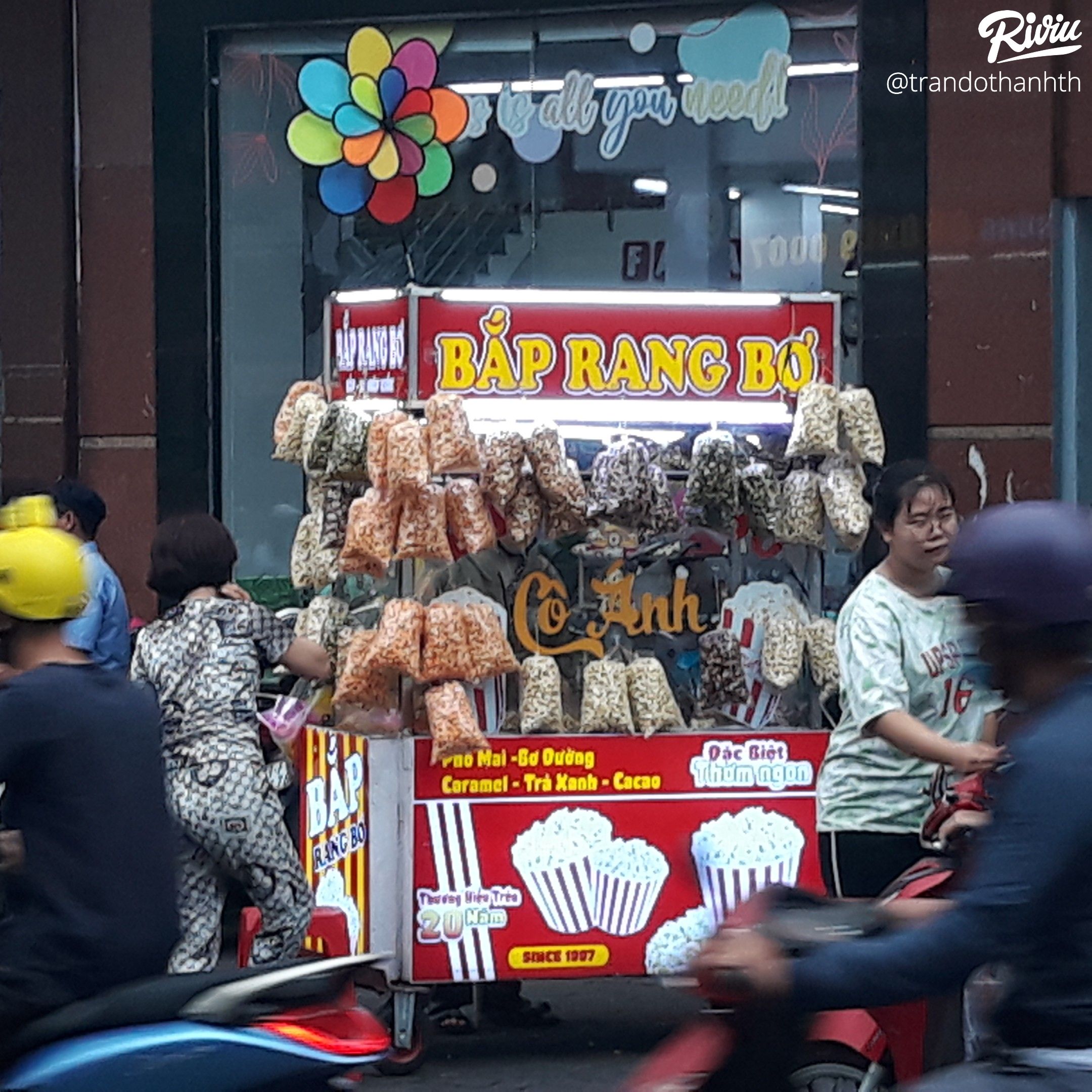 Nhà sách Fahasha Thủ Đức 4 Tô Ngọc Vân, Phường Linh Tây, Tp. Thủ Đức ...